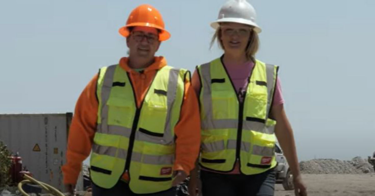 Sarah Harrison & Emma Jordan are heavy equipment operators at GP's ...